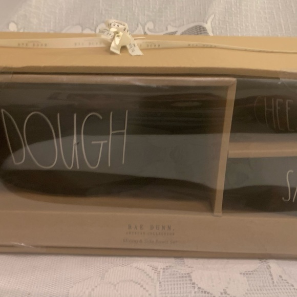 Kitchen | New In Box Rae Dunn By Magenta Mixing And Side Bowl Set Dough ...